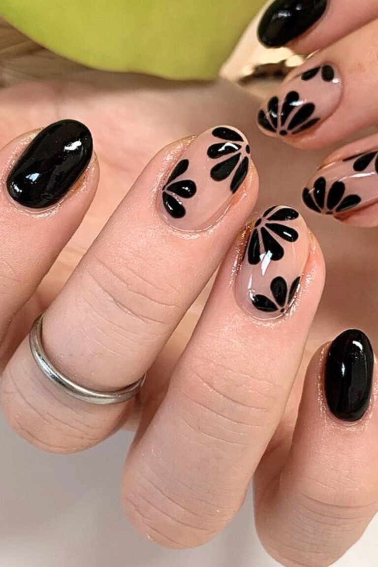 30 Black Nails Designs Ideas for 2025 – Fashion Trend Hacks