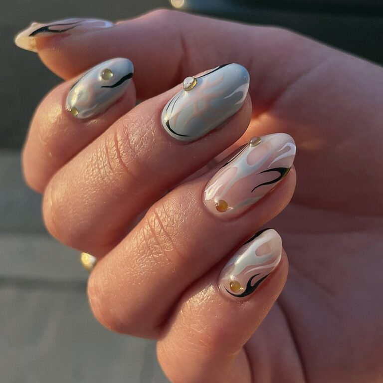 38 Stunning Gray Nail Ideas Perfect for 2025 – Fashion Trend Hacks