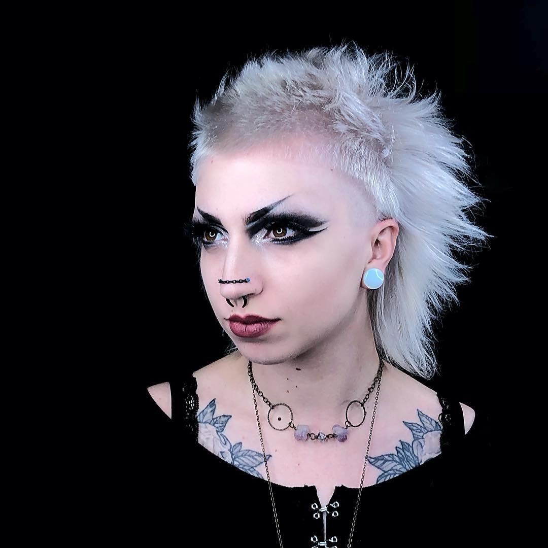 35 Short Goth Haircuts Ideas 2024 – Fashion Trend Hacks