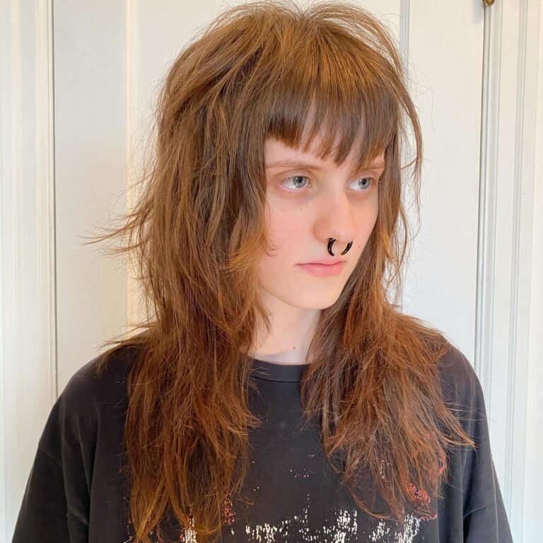 28 Bold and Unique Emo Haircut Ideas 2024 – Fashion Trend Hacks