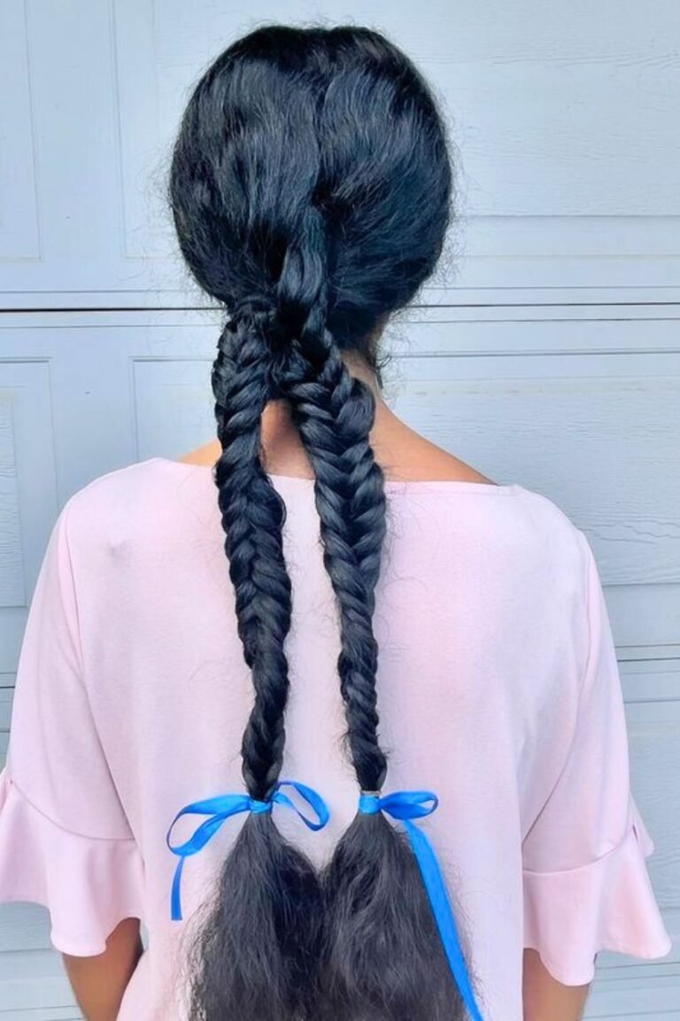 How to Do a Fishtail Braid? Ultimate Tutorial Guide 2024 – Fashion ...