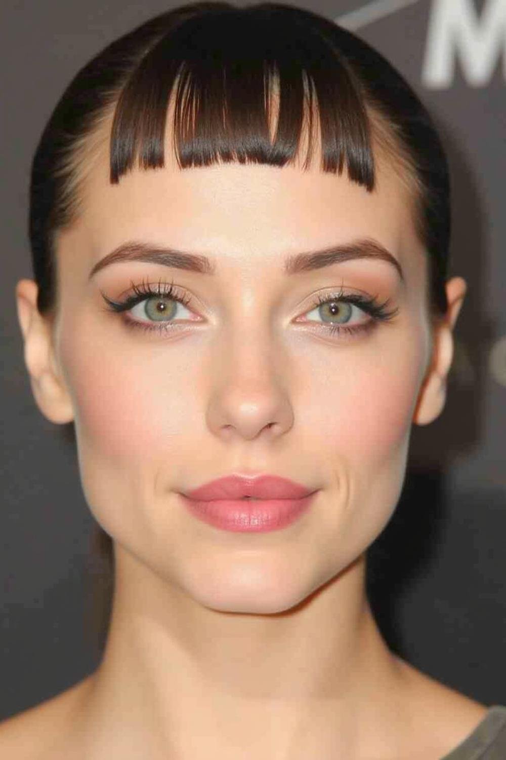 24 Chic Micro Bangs Hairstyles for 2025 – Fashion Trend Hacks